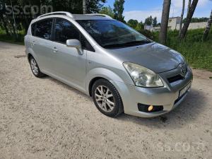 Grey Toyota Corolla Verso 2008 in Riga, with an engine capacity of 2.00 L and mileage of 0 thousand km for 700 €, photo 4 on AUTOMOTO.COM.LV