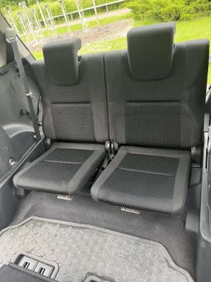 Pelēks Toyota Corolla Verso 2008 Viļņa, ar dzinēja tilpumu 2.23 L un nobraukumu 298 tūkst. km par 1800 €, foto 10 vietnē AUTOMOTO.COM.LV