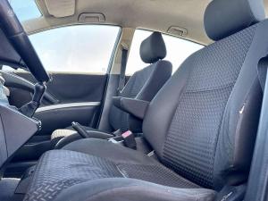 Grey Toyota Corolla Verso 2008 in Panevezys, with an engine capacity of 2.20 L and mileage of 367 thousand km for 1499 €, photo 14 on AUTOMOTO.COM.LV