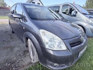 Pelēks Toyota Corolla Verso 2008 Jelgava, ar dzinēja tilpumu 2.20 L un nobraukumu 354 tūkst. km par 1250 €, foto 3 vietnē AUTOMOTO.COM.LV