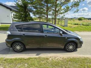 Pelēks Toyota Corolla Verso 2008 Mažeikiai, ar dzinēja tilpumu 2.23 L un nobraukumu 312 tūkst. km par 2200 €, foto 7 vietnē AUTOMOTO.COM.LV