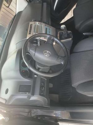 Pelēks Toyota Corolla Verso 2008 Kauņa, ar dzinēja tilpumu 2.23 L un nobraukumu 318 tūkst. km par 1850 €, foto 8 vietnē AUTOMOTO.COM.LV