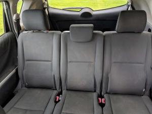 Grey Toyota Corolla Verso 2008 in Moletai, with an engine capacity of 1.80 L and mileage of 329 thousand km for 3300 €, photo 11 on AUTOMOTO.COM.LV