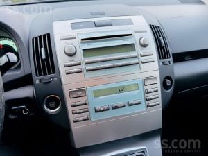 Grey Toyota Corolla Verso 2008 in Riga, with an engine capacity of 2.20 L and mileage of 391 thousand km for 1590 €, photo 11 on AUTOMOTO.COM.LV