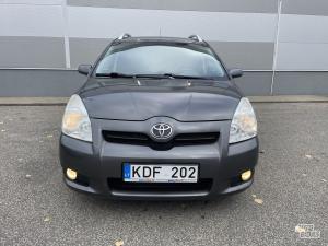 Grey Toyota Corolla Verso 2008 in Vilnius, with an engine capacity of 2.00 L and mileage of 240 thousand km for 2300 €, photo 5 on AUTOMOTO.COM.LV