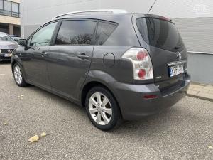 Grey Toyota Corolla Verso 2008 in Vilnius, with an engine capacity of 2.00 L and mileage of 240 thousand km for 2300 €, photo 7 on AUTOMOTO.COM.LV