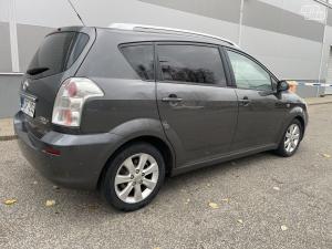 Grey Toyota Corolla Verso 2008 in Vilnius, with an engine capacity of 2.00 L and mileage of 240 thousand km for 2300 €, photo 15 on AUTOMOTO.COM.LV
