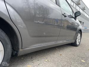Grey Toyota Corolla Verso 2008 in Vilnius, with an engine capacity of 2.00 L and mileage of 240 thousand km for 2300 €, photo 17 on AUTOMOTO.COM.LV