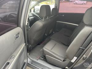 Grey Toyota Corolla Verso 2008 in Vilnius, with an engine capacity of 2.00 L and mileage of 240 thousand km for 2300 €, photo 25 on AUTOMOTO.COM.LV