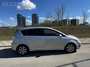 Grey Toyota Corolla Verso 2009 in Riga, with an engine capacity of 2.20 L and mileage of 436 thousand km for 2200 €, photo 17 on AUTOMOTO.COM.LV