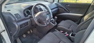 Grey Toyota Corolla Verso 2009 in Valmiera, with an engine capacity of 2.20 L and mileage of 308 thousand km for 3100 €, photo 12 on AUTOMOTO.COM.LV