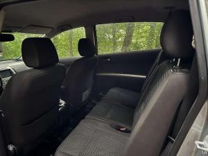 Grey Toyota Corolla Verso 2009 in Vilnius, with an engine capacity of 2.23 L and mileage of 287 thousand km for 3500 €, photo 14 on AUTOMOTO.COM.LV