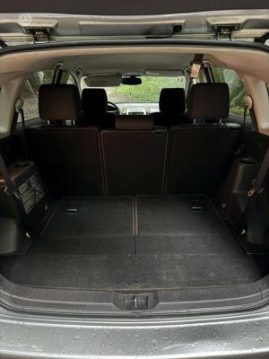 Grey Toyota Corolla Verso 2009 in Vilnius, with an engine capacity of 2.23 L and mileage of 287 thousand km for 3500 €, photo 15 on AUTOMOTO.COM.LV
