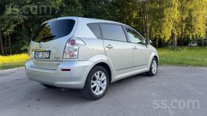 Pelēks Toyota Corolla Verso 2009 Rīga, ar dzinēja tilpumu 2.20 L un nobraukumu 243 tūkst. km par 3200 €, foto 11 vietnē AUTOMOTO.COM.LV