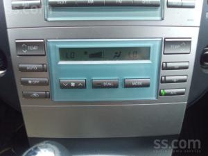 Pelēks Toyota Corolla Verso 2009 Cēsis, ar dzinēja tilpumu 2.20 L un nobraukumu 162 tūkst. km par 3200 €, foto 7 vietnē AUTOMOTO.COM.LV