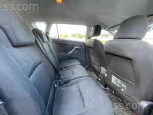 Pelēks Toyota Corolla Verso 2009 Rīga, ar dzinēja tilpumu 2.00 L un nobraukumu 255 tūkst. km par 1550 €, foto 8 vietnē AUTOMOTO.COM.LV