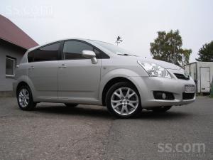 Pelēks Toyota Corolla Verso 2009 Rīga, ar dzinēja tilpumu 1.80 L un nobraukumu 0 tūkst. km par 5950 €, foto  vietnē AUTOMOTO.COM.LV
