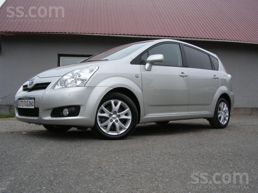 Pelēks Toyota Corolla Verso 2009 Rīga, ar dzinēja tilpumu 1.80 L un nobraukumu 0 tūkst. km par 5950 €, foto 3 vietnē AUTOMOTO.COM.LV