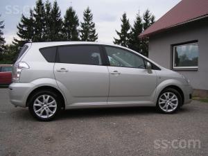 Pelēks Toyota Corolla Verso 2009 Rīga, ar dzinēja tilpumu 1.80 L un nobraukumu 0 tūkst. km par 5950 €, foto 4 vietnē AUTOMOTO.COM.LV