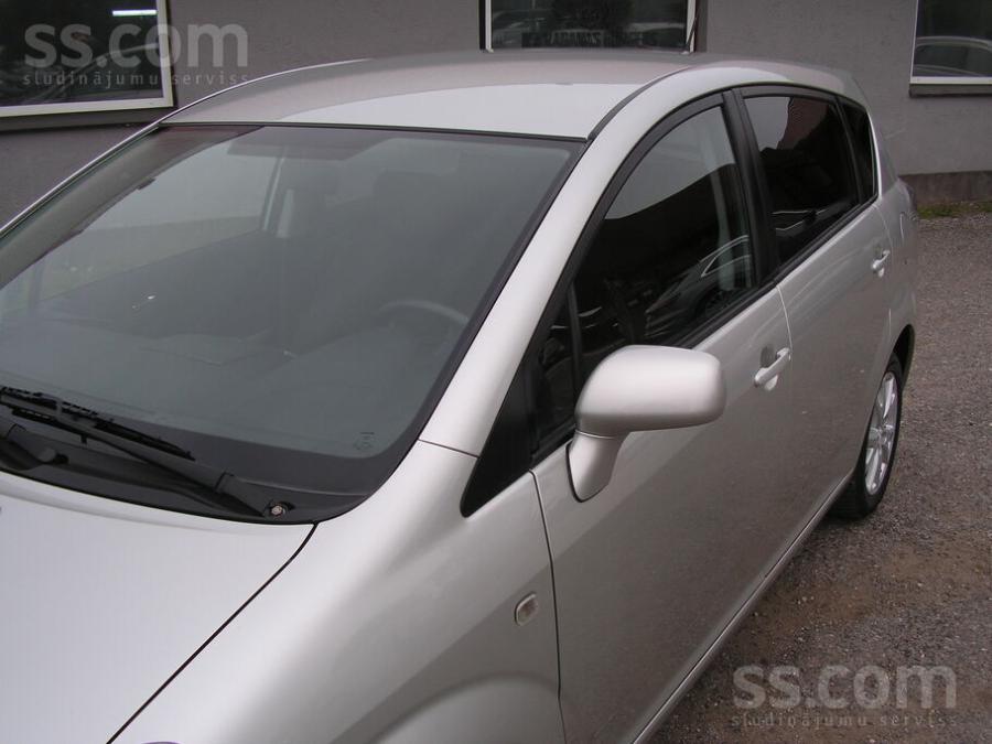 Pelēks Toyota Corolla Verso 2009 Rīga, ar dzinēja tilpumu 1.80 L un nobraukumu 0 tūkst. km par 5950 €, foto 14 vietnē AUTOMOTO.COM.LV