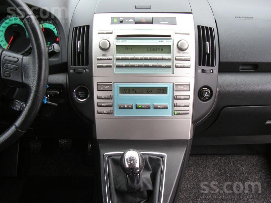 Pelēks Toyota Corolla Verso 2009 Rīga, ar dzinēja tilpumu 1.80 L un nobraukumu 0 tūkst. km par 5950 €, foto 16 vietnē AUTOMOTO.COM.LV