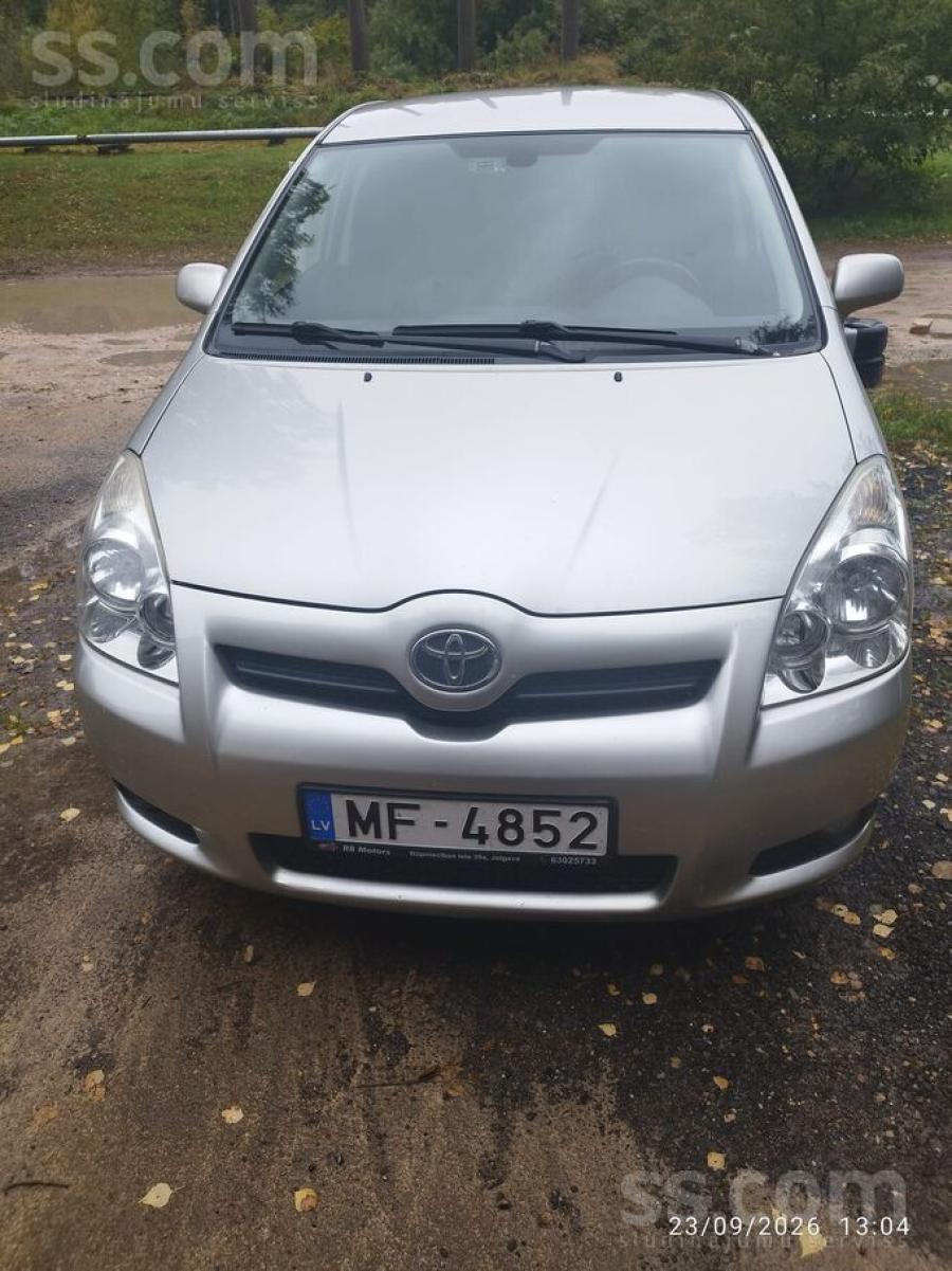 Grey Toyota Corolla Verso 2009 in Riga, with an engine capacity of 2.20 L and mileage of 239 thousand km for 3100 €, photo 3 on AUTOMOTO.COM.LV