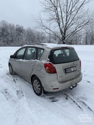 Grey Toyota Corolla Verso 2003 in Kaunas, with an engine capacity of 1.80 L and mileage of 245 thousand km for 799 €, photo 5 on AUTOMOTO.COM.LV