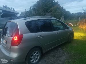Grey Toyota Corolla Verso 2003 in Silale, with an engine capacity of 2.00 L and mileage of 400 thousand km for 750 €, photo 3 on AUTOMOTO.COM.LV