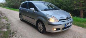 Grey Toyota Corolla Verso 2005 in Siauliai, with an engine capacity of 2.00 L and mileage of 220 thousand km for 1850 €, photo 3 on AUTOMOTO.COM.LV