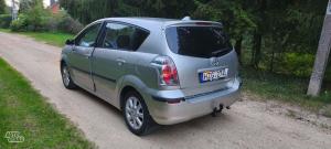 Grey Toyota Corolla Verso 2005 in Siauliai, with an engine capacity of 2.00 L and mileage of 220 thousand km for 1850 €, photo 5 on AUTOMOTO.COM.LV