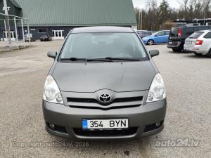 Pelēks Toyota Corolla Verso 2006 Tartu, ar dzinēja tilpumu 2.20 L un nobraukumu 200 tūkst. km par 2650 €, foto 7 vietnē AUTOMOTO.COM.LV