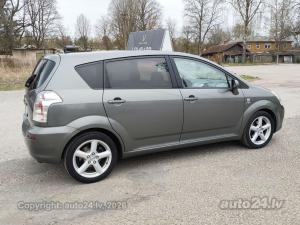 Pelēks Toyota Corolla Verso 2006 Tartu, ar dzinēja tilpumu 2.20 L un nobraukumu 200 tūkst. km par 2650 €, foto 8 vietnē AUTOMOTO.COM.LV