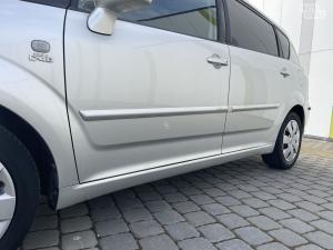 Grey Toyota Corolla Verso 2006 in Vilnius, with an engine capacity of 2.00 L and mileage of 300 thousand km for 1950 €, photo 17 on AUTOMOTO.COM.LV