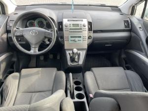 Grey Toyota Corolla Verso 2006 in Vilnius, with an engine capacity of 2.00 L and mileage of 300 thousand km for 1950 €, photo 21 on AUTOMOTO.COM.LV