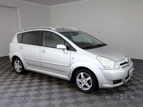 Pelēks Toyota Corolla Verso 2006 Tallina, ar dzinēja tilpumu 1.80 L un nobraukumu 289 tūkst. km par 1699 €, foto 1 vietnē AUTOMOTO.COM.LV