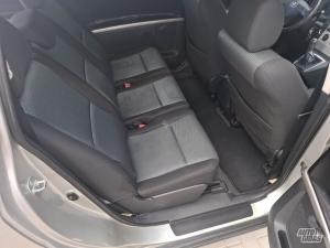 Pelēks Toyota Corolla Verso 2006 Klaipėda, ar dzinēja tilpumu 2.20 L un nobraukumu 249 tūkst. km par 1850 €, foto 13 vietnē AUTOMOTO.COM.LV