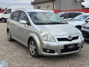 Pelēks Toyota Corolla Verso 2007 Pabradė, ar dzinēja tilpumu 2.20 L un nobraukumu 250 tūkst. km par 1490 €, foto 2 vietnē AUTOMOTO.COM.LV