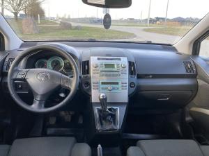 Pelēks Toyota Corolla Verso 2007 Kauņa, ar dzinēja tilpumu 2.20 L un nobraukumu 296 tūkst. km par 1850 €, foto 11 vietnē AUTOMOTO.COM.LV