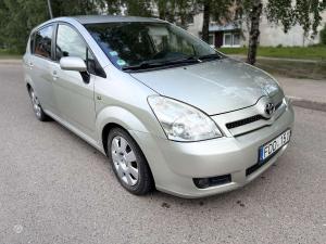 Grey Toyota Corolla Verso 2007 in Vilnius, with an engine capacity of 1.80 L and mileage of 219 thousand km for 1850 €, photo 8 on AUTOMOTO.COM.LV