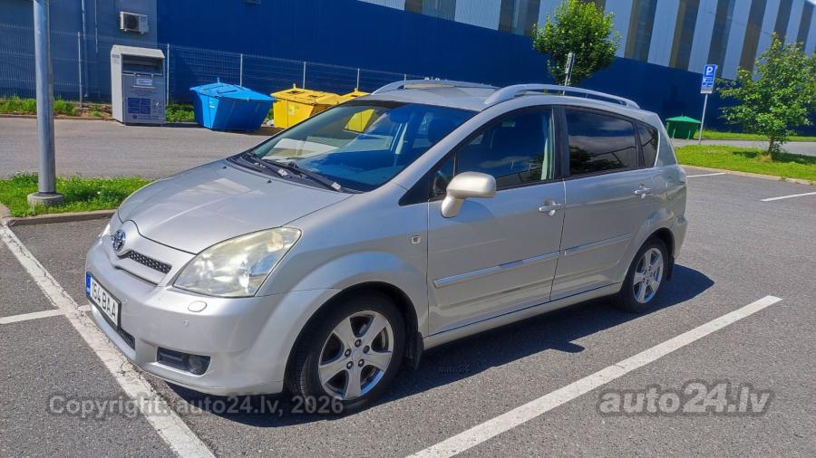 Grey Toyota Corolla Verso 2007 in Tartu, with an engine capacity of 1.80 L and mileage of 307 thousand km for 1990 €, photo 1 on AUTOMOTO.COM.LV