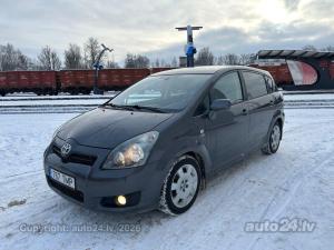 Pelēks Toyota Corolla Verso 2008 Valga, ar dzinēja tilpumu 2.20 L un nobraukumu 355 tūkst. km par 2100 €, foto  vietnē AUTOMOTO.COM.LV