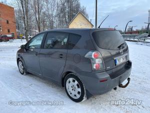 Pelēks Toyota Corolla Verso 2008 Valga, ar dzinēja tilpumu 2.20 L un nobraukumu 355 tūkst. km par 2100 €, foto 5 vietnē AUTOMOTO.COM.LV