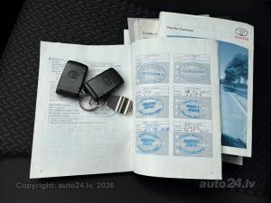 Серый Тойота Королла Версо 2008 в Выру, объемом двигателя 1.80 л и пробегом 253 тыс. км за 2490 €, фото 14 на AUTOMOTO.COM.LV
