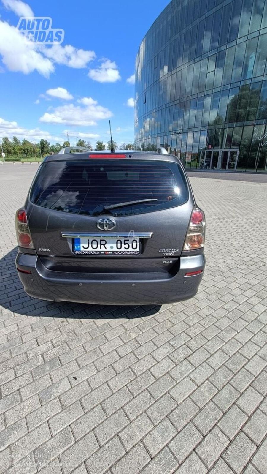 Grey Toyota Corolla Verso 2008 in Siauliai, with an engine capacity of 2.20 L and mileage of 234 thousand km for 2600 €, photo 3 on AUTOMOTO.COM.LV