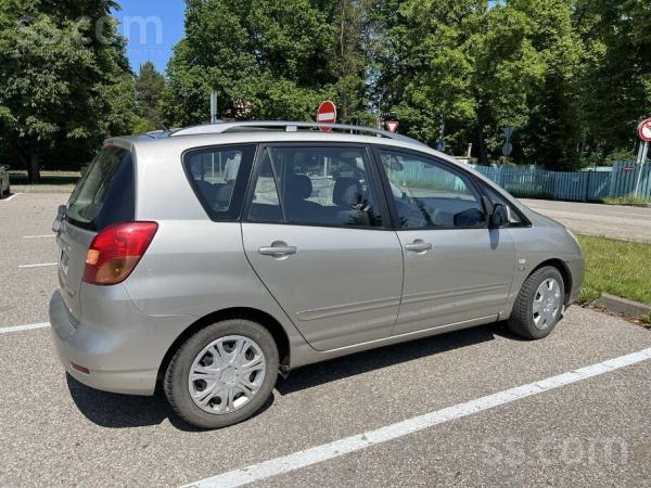 Toyota Corolla Verso 2002 in Riga, with an engine capacity of 2.00 L and mileage of 278 thousand km for 1450 €, photo 2 on AUTOMOTO.COM.LV