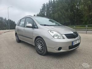 Тойота Королла Версо 2002 в Зарасай, объемом двигателя 2.00 л и пробегом 330 тыс. км за 780 €, фото 4 на AUTOMOTO.COM.LV