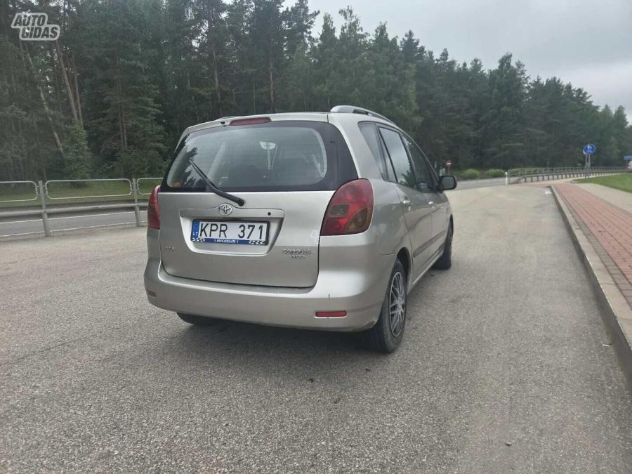 Тойота Королла Версо 2002 в Зарасай, объемом двигателя 2.00 л и пробегом 330 тыс. км за 780 €, фото 6 на AUTOMOTO.COM.LV