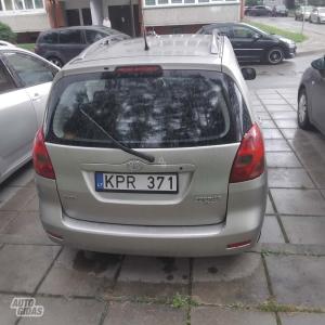 Тойота Королла Версо 2002 в Зарасай, объемом двигателя 2.00 л и пробегом 330 тыс. км за 780 €, фото 7 на AUTOMOTO.COM.LV