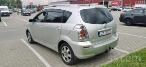 Toyota Corolla Verso 2006 Rīga, ar dzinēja tilpumu 2.20 L un nobraukumu 324 tūkst. km par 1800 €, foto 2 vietnē AUTOMOTO.COM.LV