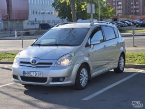 Toyota Corolla Verso 2006 Klaipėda, ar dzinēja tilpumu 2.20 L un nobraukumu 310 tūkst. km par 1500 €, foto  vietnē AUTOMOTO.COM.LV